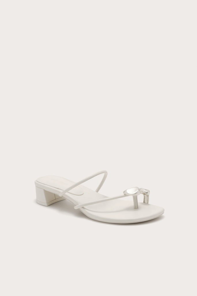 LUCA FLAT - ANTIQUE WHITE – CULT GAIA